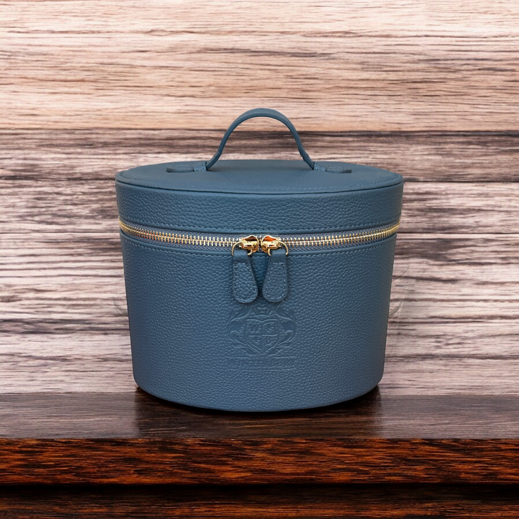 Small Indigo Needlework Case – WinterBury Leather